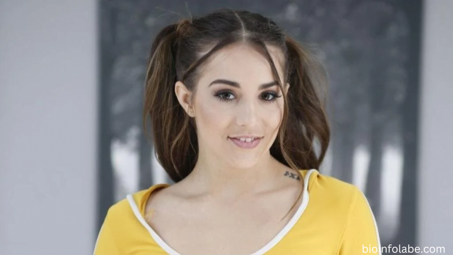 Sofie Reyez, Age, Career, Net Worth, Height, Bio/Wiki 2025.