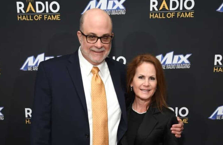 Julie Strauss Levin Age, Bio, Husband, Career, Net Worth & More ...